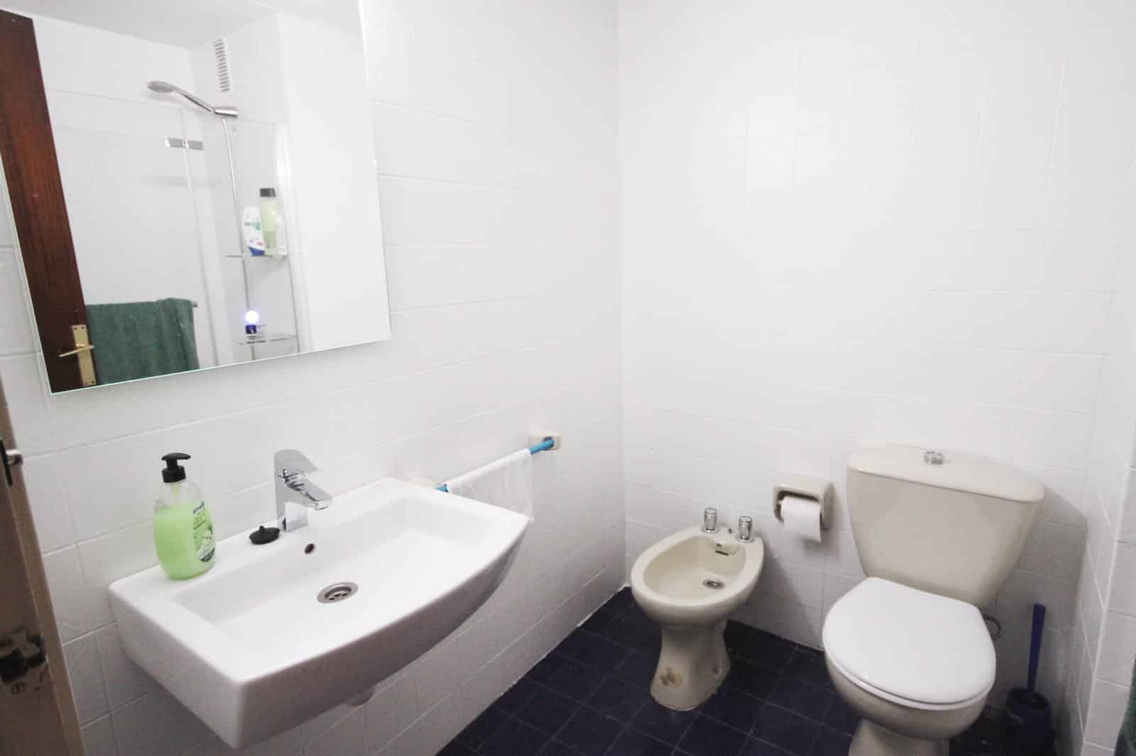 C. De Villarroel 209 L'Eixample, Barcelona | My Student Digs | Student ...