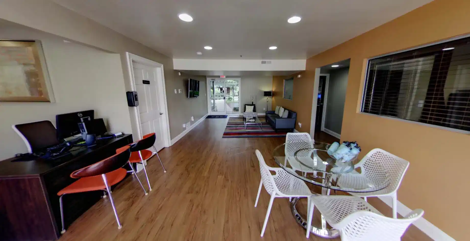 Royal Lexington Student Apartments in Lexington, KY | Amber