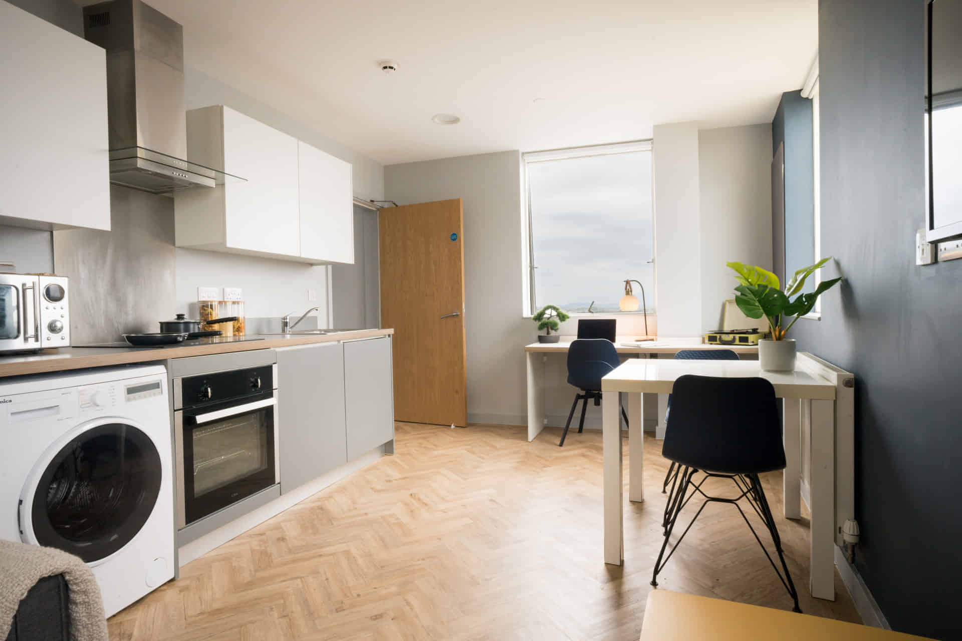 The West Wing, Cardiff Student Accommodation | Amber