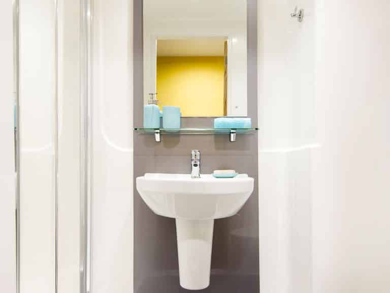 Yugo Seattle Wilsonian, Seattle Student Housing | Amber