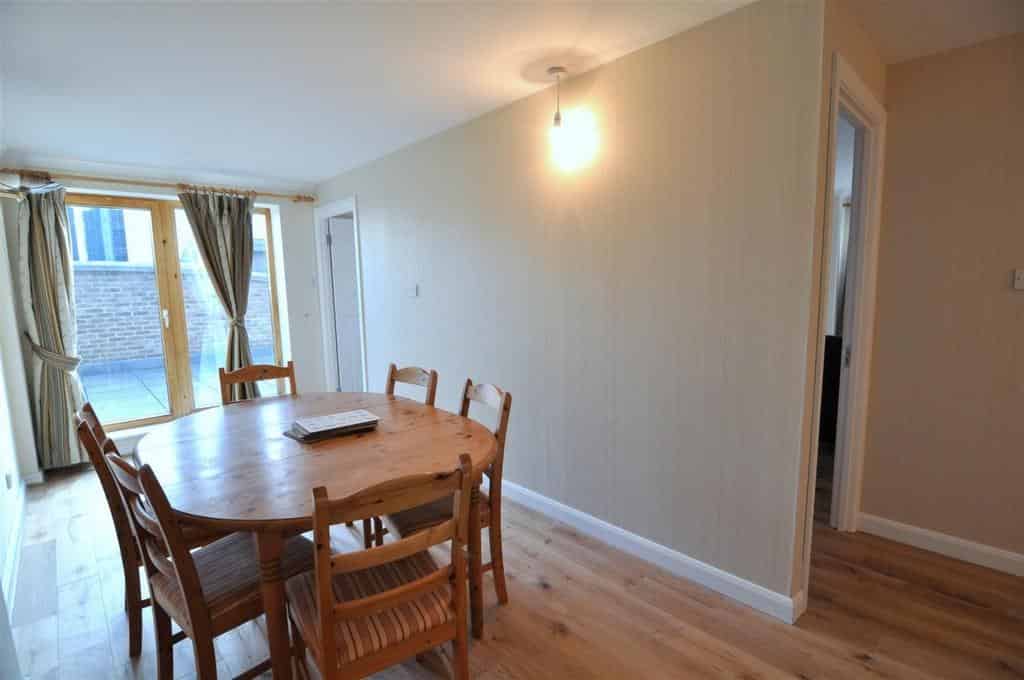 5 bedroom apartment, Meridian Place | Amber