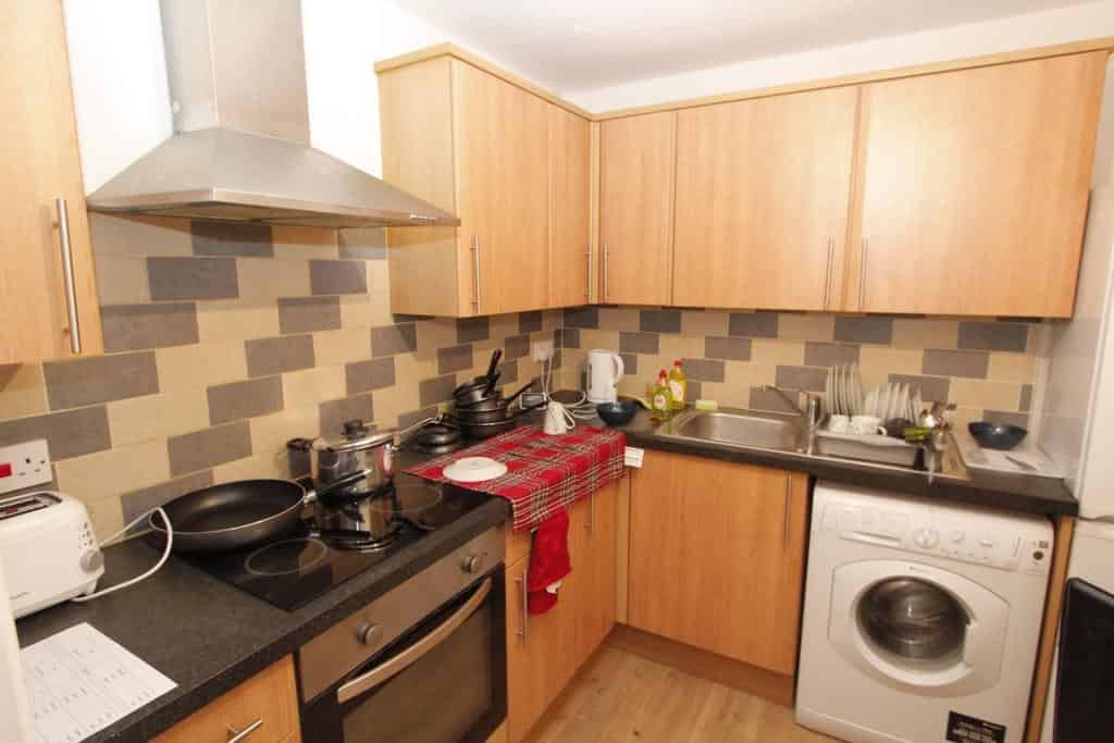 5 bedroom apartment, Stepney Causeway | Amber