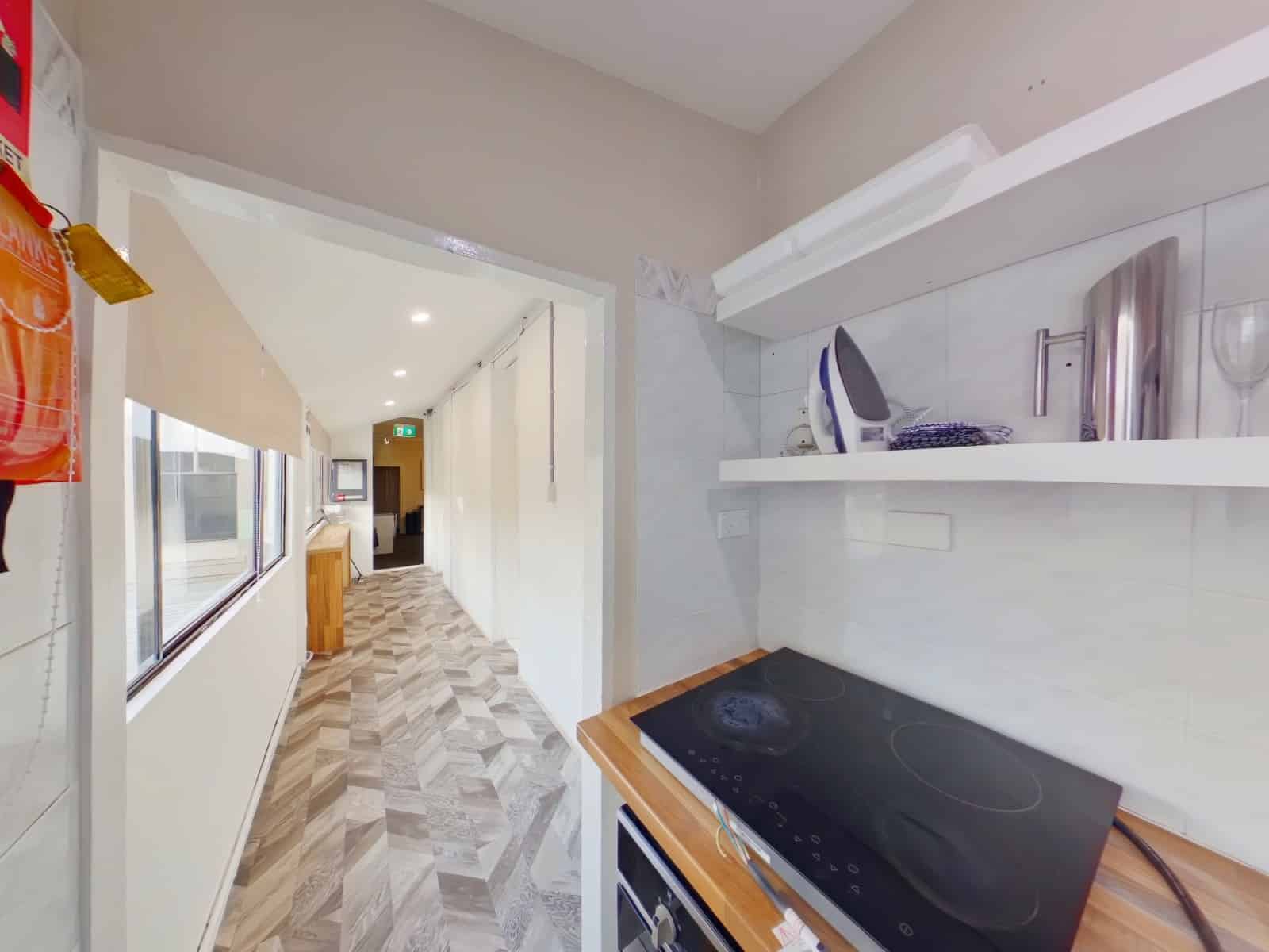 Room in a 6 Bedroom Apartment, 373 Bulwara, Ultimo, Sydney | My Student ...