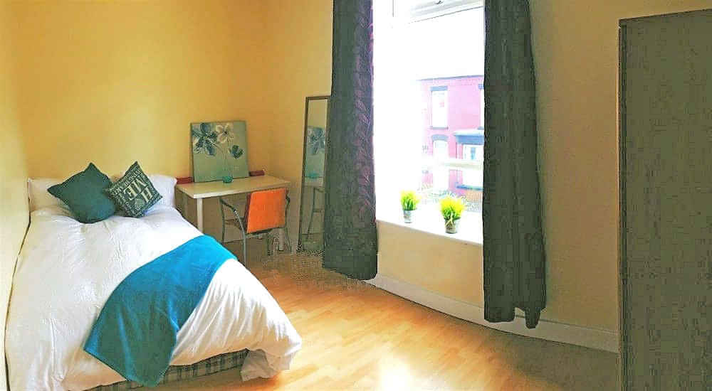 Gainsborough Road L15, Liverpool | Amber